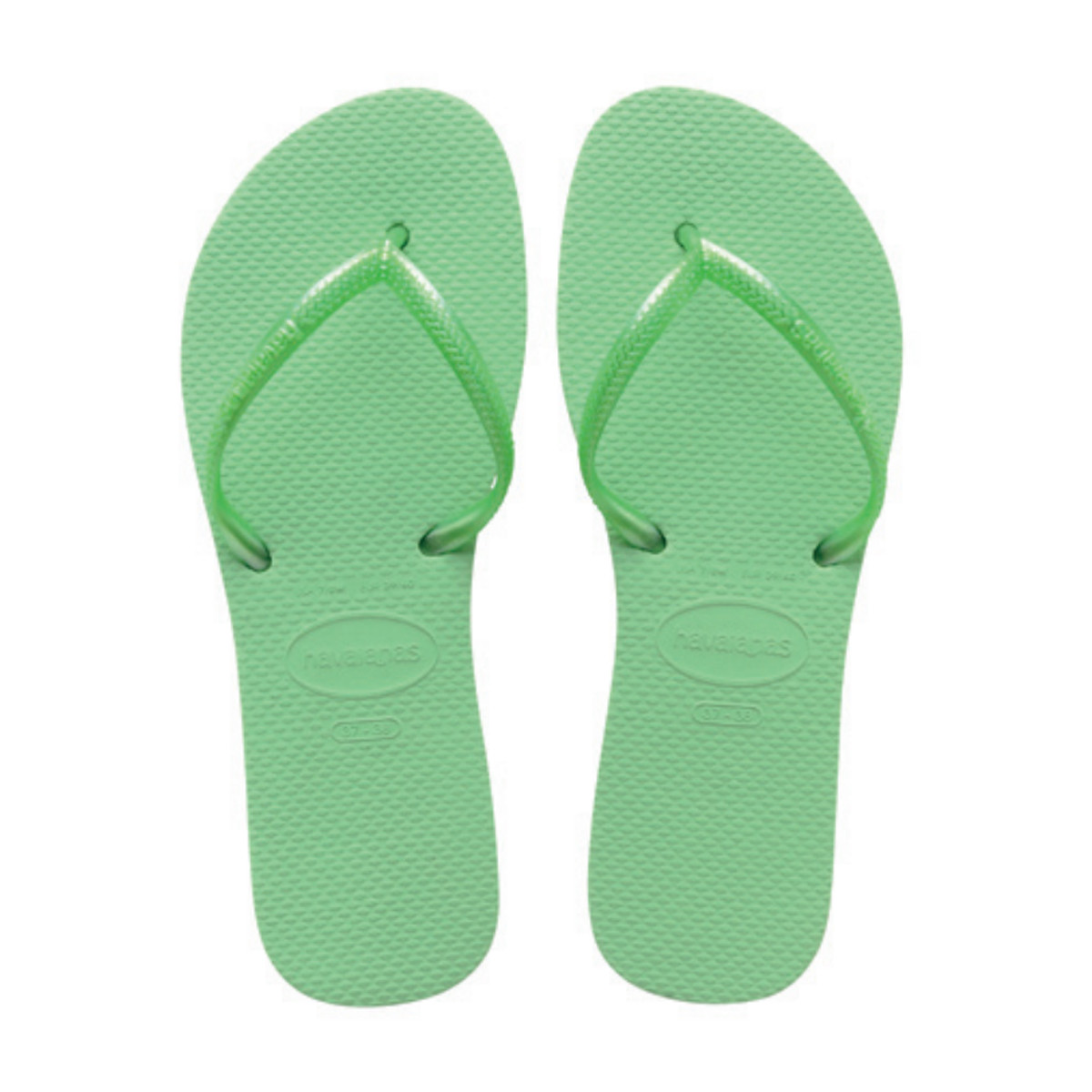 Vendas no varejo: 8 modelos de chinelos na moda em 2021