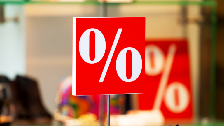 Placas de promoção: como usá-las de maneira estratégica em sua loja ...